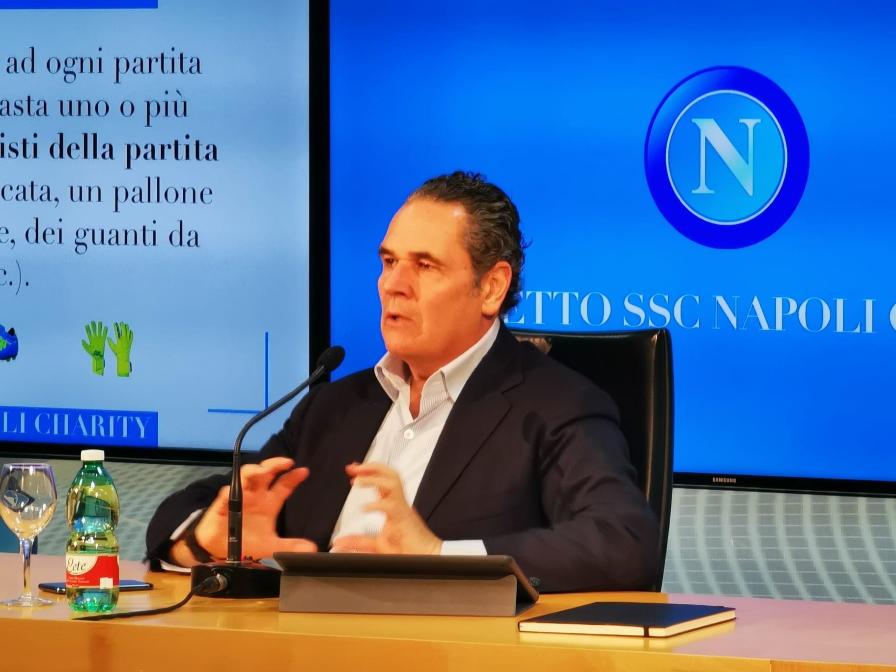 Alessandro Formisano presenta il progetto SSC Napoli Charity: "Maglie e ...