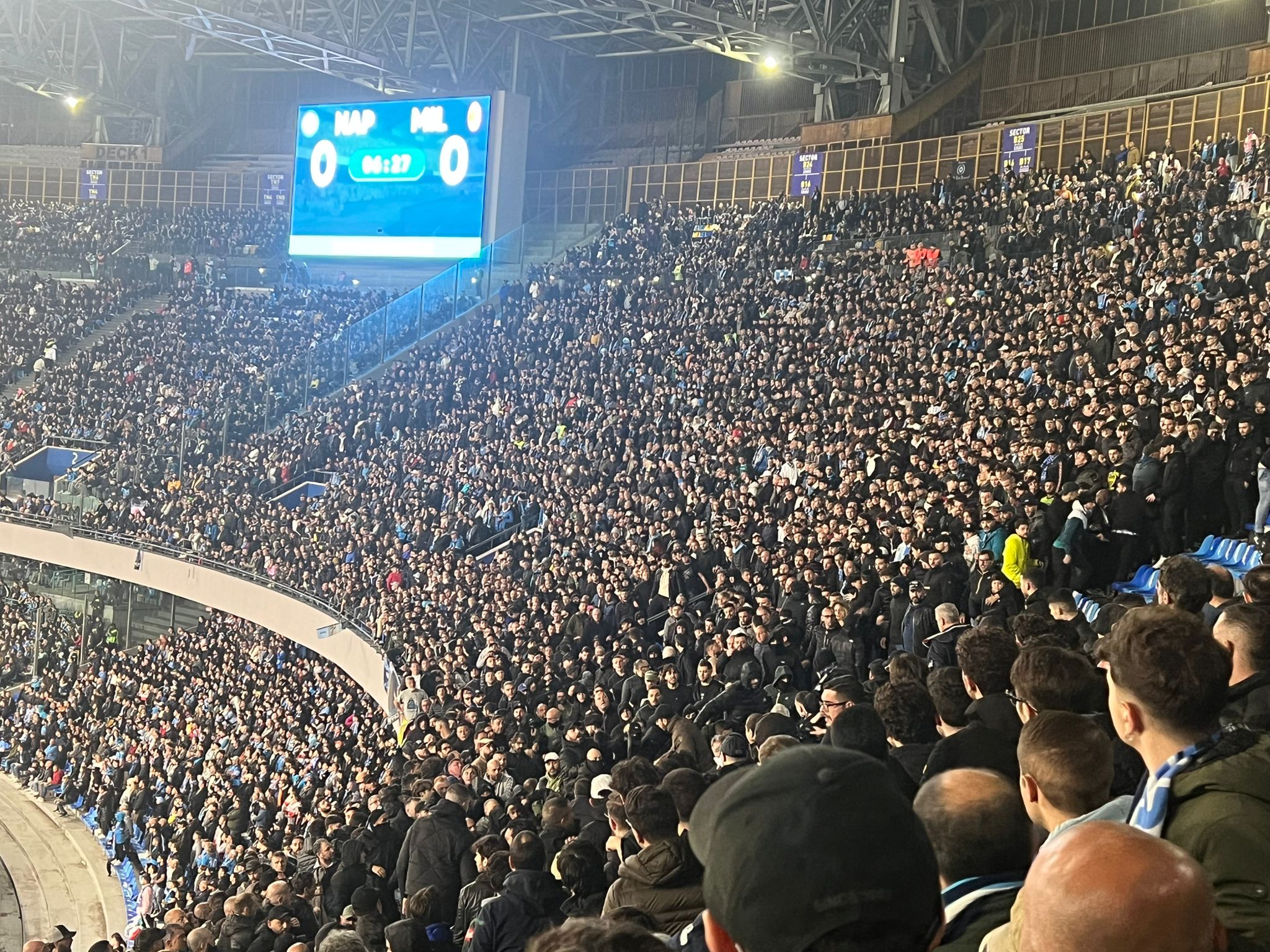 Ultras, il leader dei Fedayn contro De Laurentiis: "Non sei il padrone ...